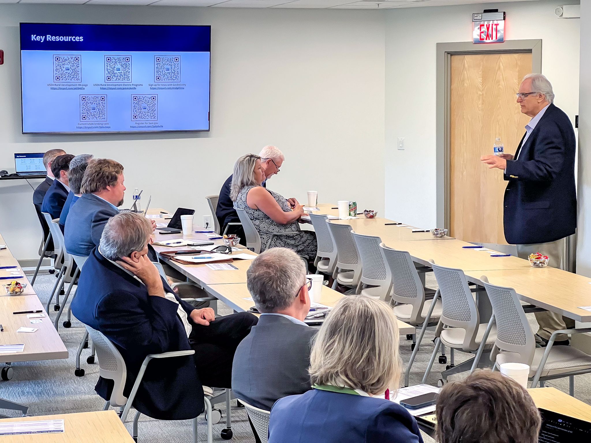 Kenergy Meets with USDA-RUS Administrators – Kenergy Corp